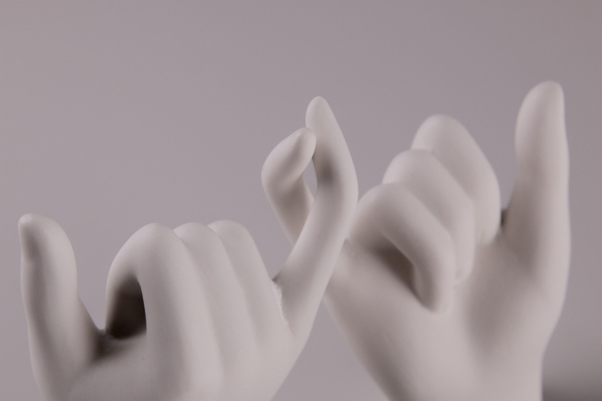 Pinky Finger Numb: Causes and Treatment Options - Challenge Magazine