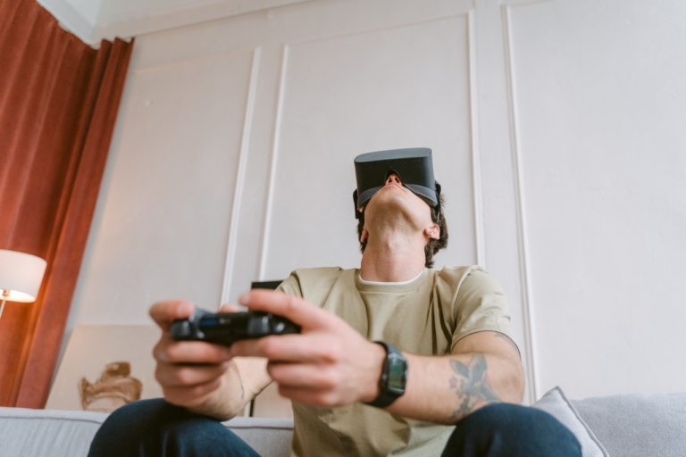 Gamer Neck: Causes, Symptoms, and Prevention - Challenge Magazine